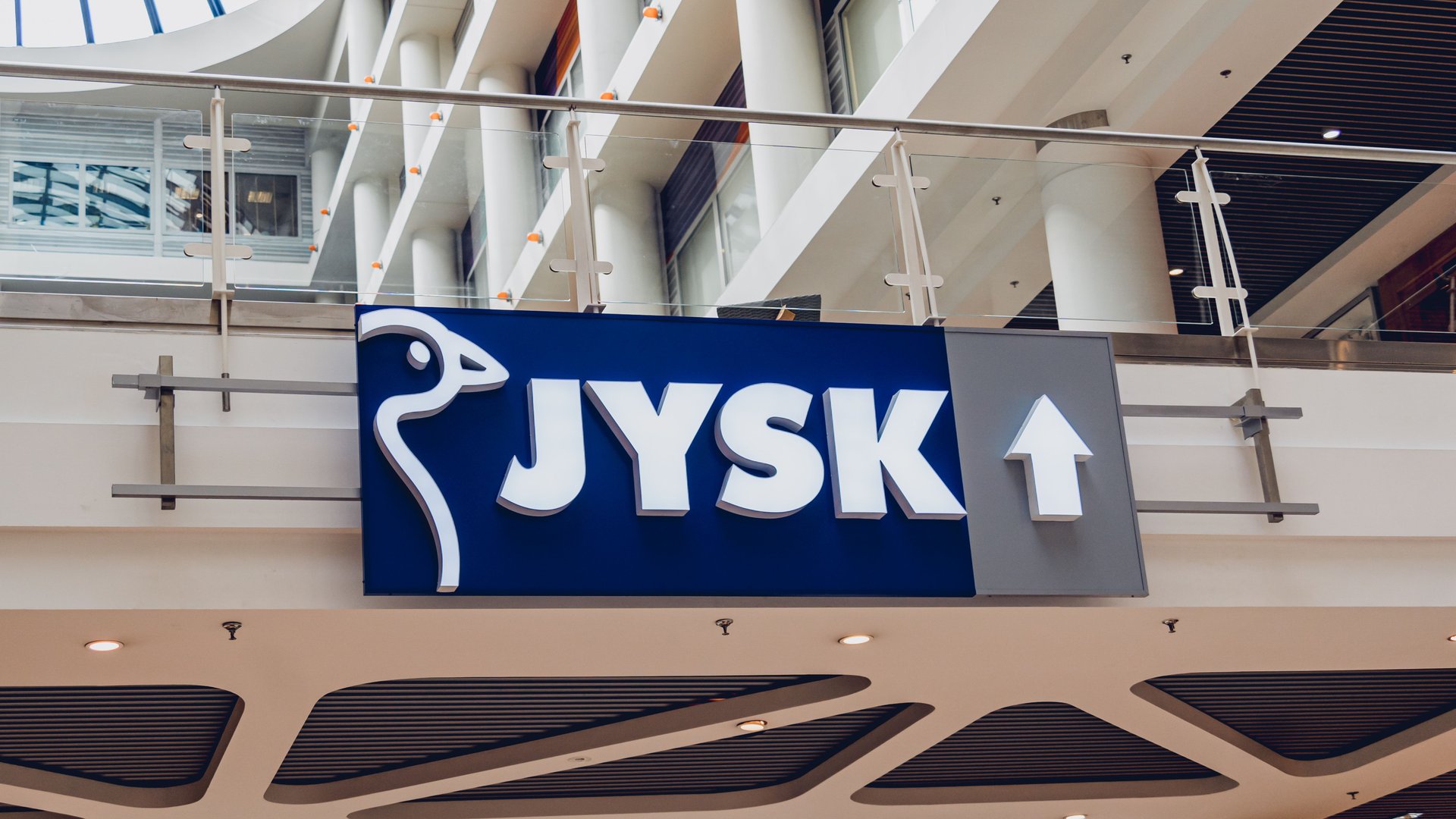 Mehr Platz für weniger Geld: XXL-Gartentisch von JYSK aktuell im Preissturz