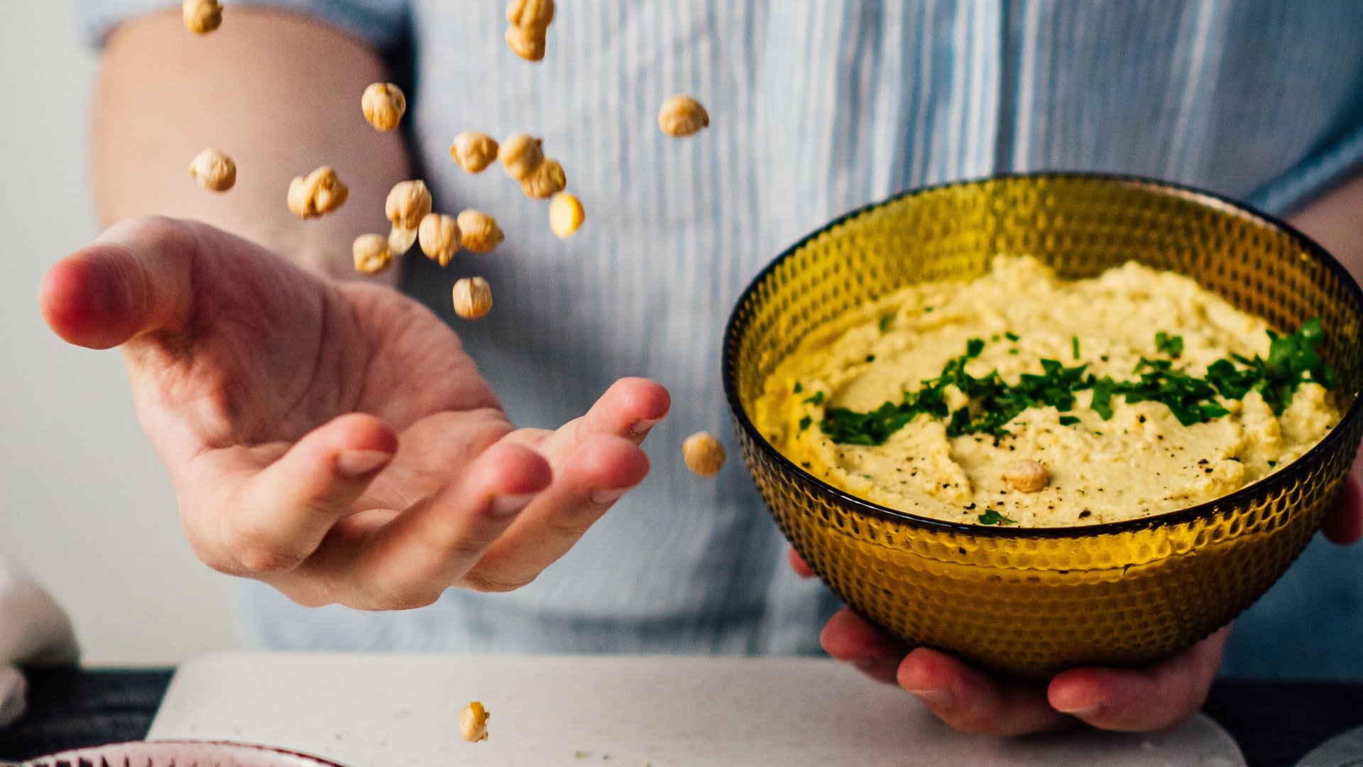 Hummus Baby: Eine gesunde Mahlzeit für dein Kleines?