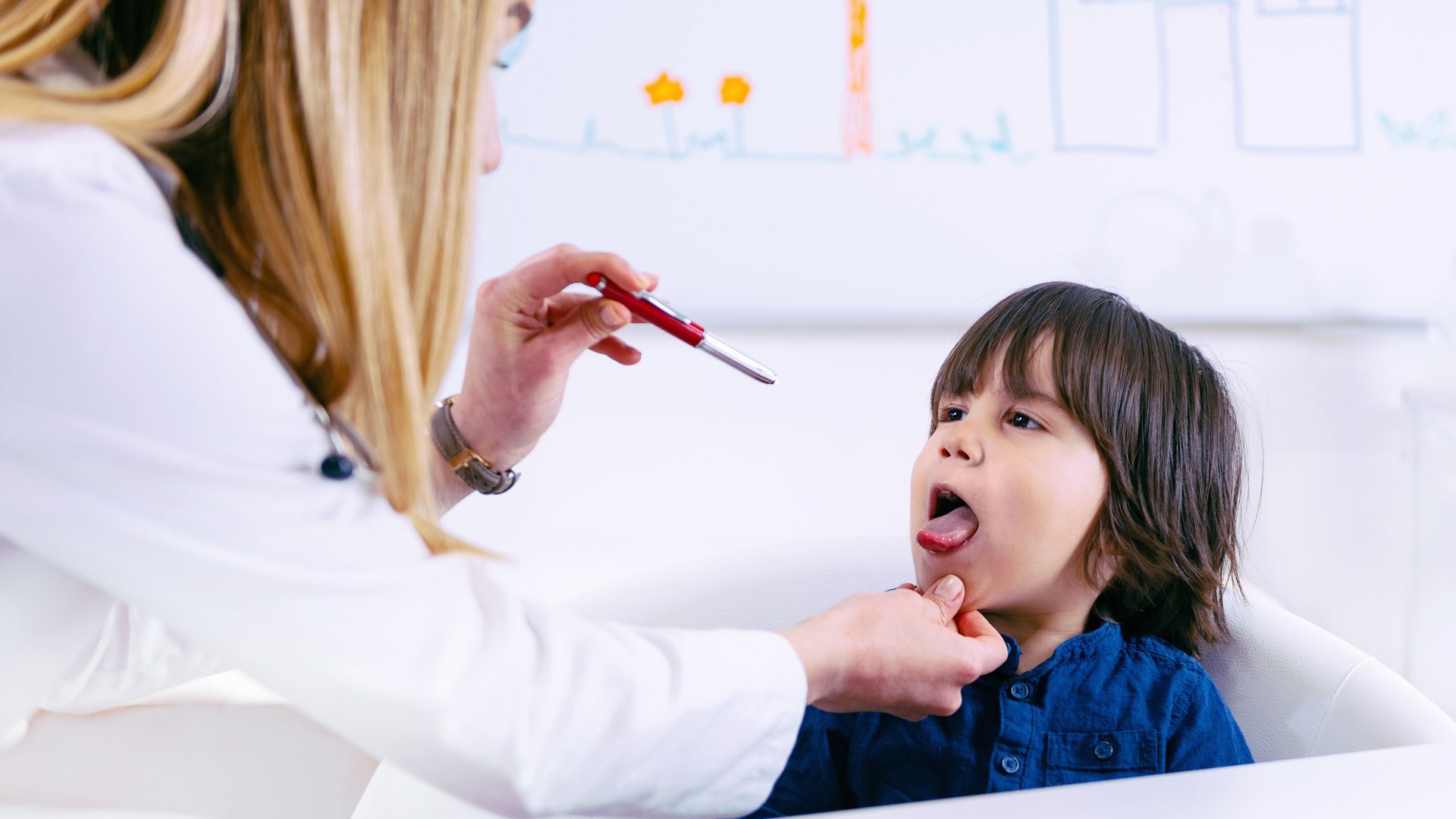 Wenn Kinder Mundfäule haben: Was tun?