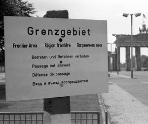Wie gut kennst du die DDR? Rate, was damals wirklich verboten war!
