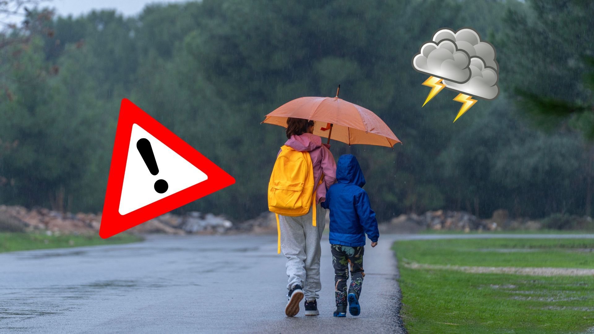 Regenschirm Bei Gewitter