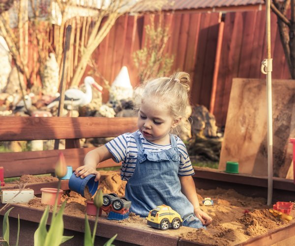 Phasen der Spielentwicklung: Wie wir unsere Kinder unterstützen