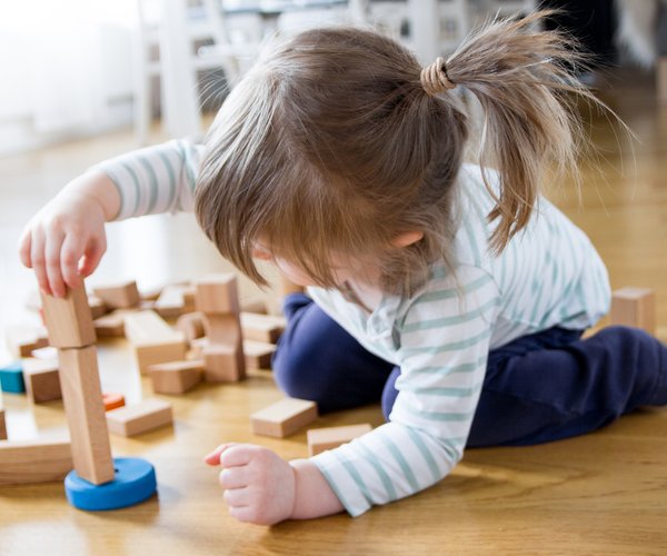 Kinderspiele: über 100 Spieletipps, die Spaß machen