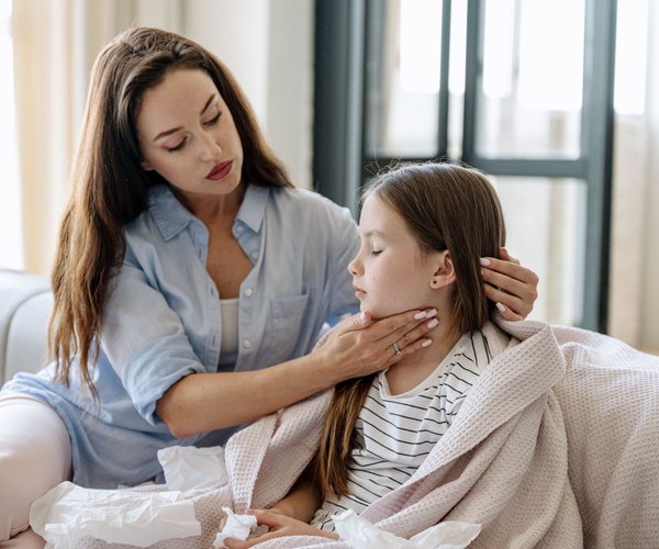 Haarausfall bei Kindern: Ursachen und Behandlung
