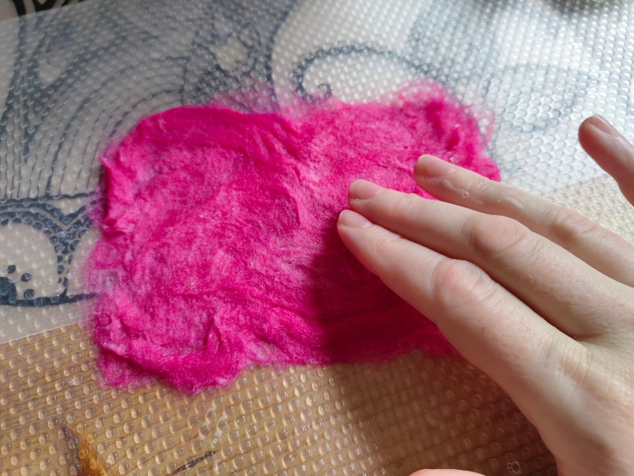 Filzen mit Kindern: Anleitung und süße Bastelideen