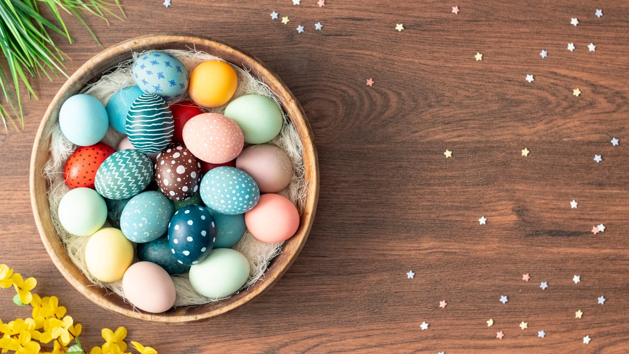 Ostereier kochen ohne Platzen: Mit und ohne Eierkocher