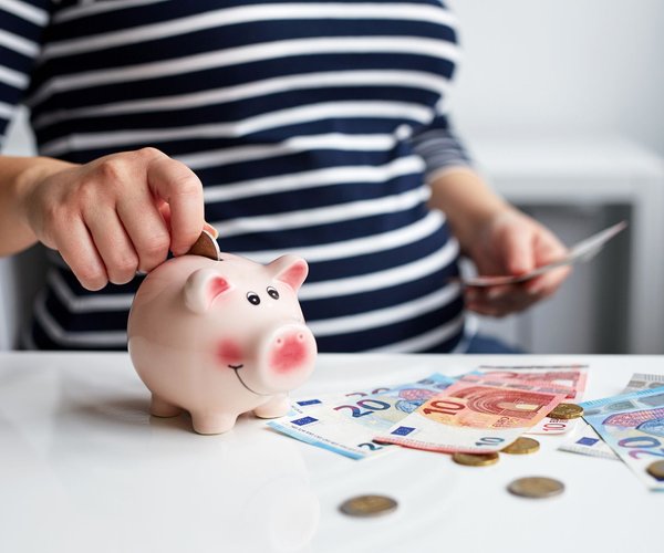 Mutterschaftsgeld beantragen: So geht's ganz easy!