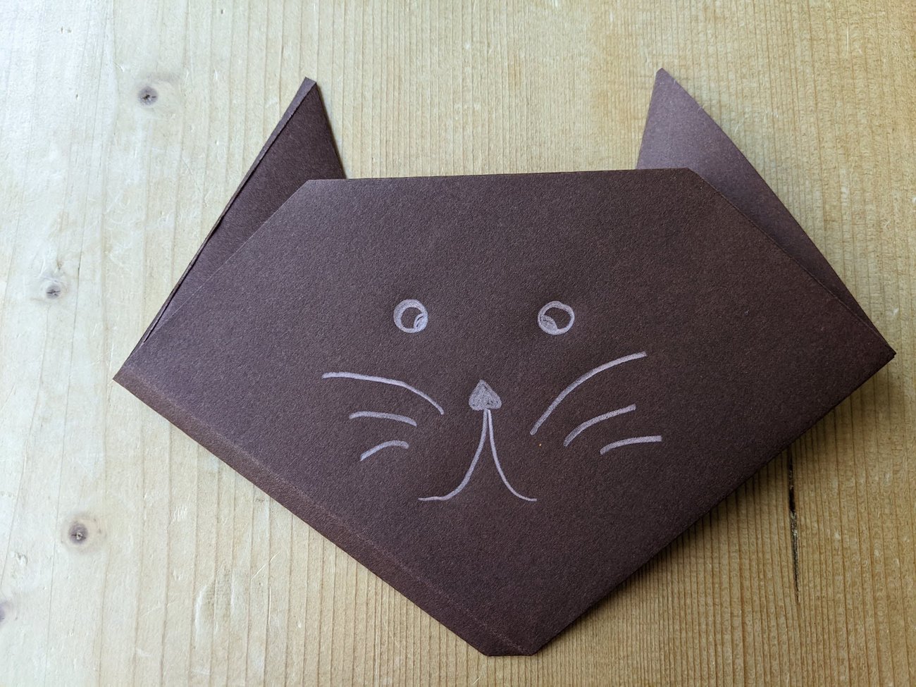 Origami mit Kindern: So entstehen kleine Papierkunstwerke