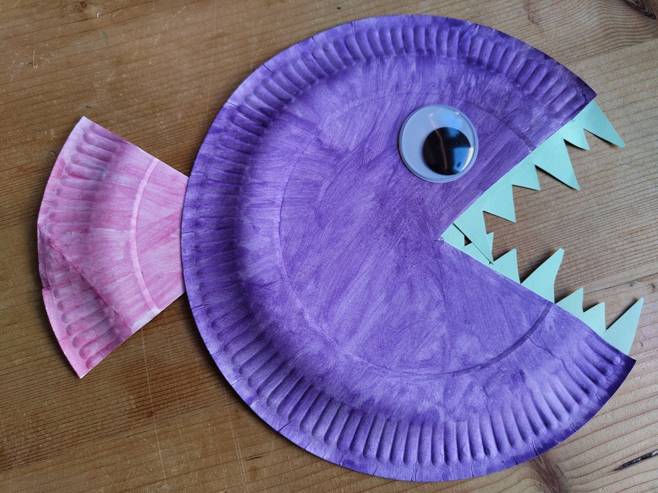 Fische basteln mit Kindern: 7 leichte DIY-Ideen