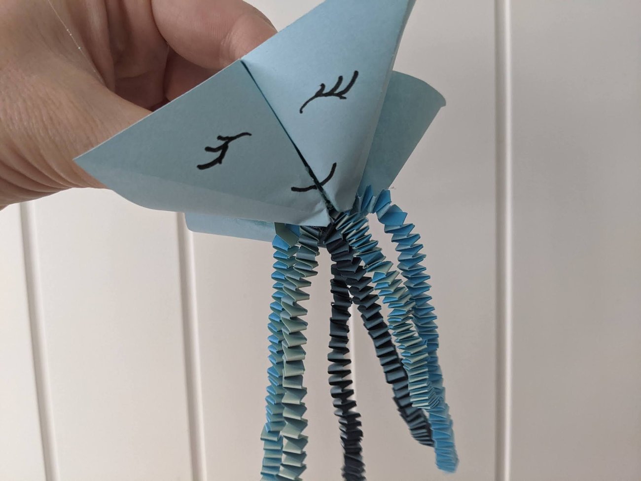 Klassiker Hexentreppe: Faltanleitung & Bastelideen für Kids