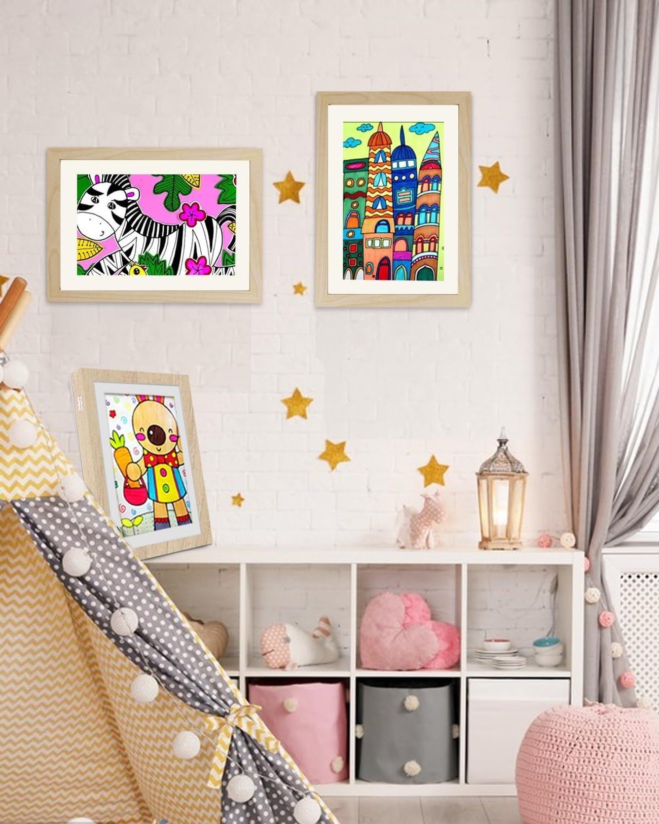 5 Bilderrahmen, die Kinderkunstwerke wie im Museum präsentieren