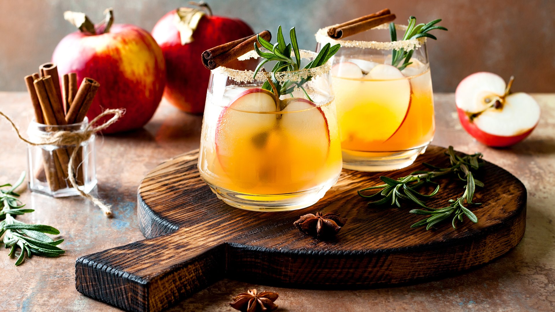 5 mega leckere Winterpunsch-Rezepte, die zur Weihnachtszeit passen