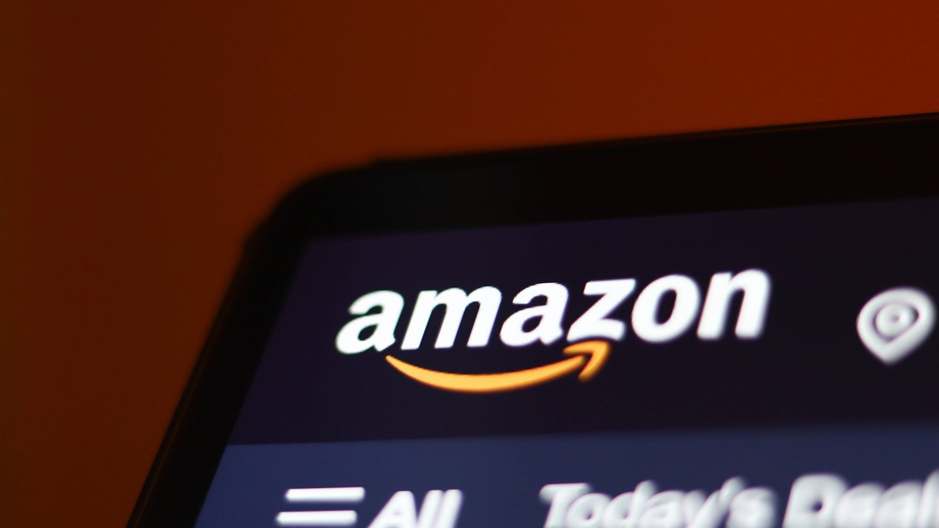 Kuschelige Wärme: Diese niedliche Stitch-Wärmflasche gibt es bei Amazon