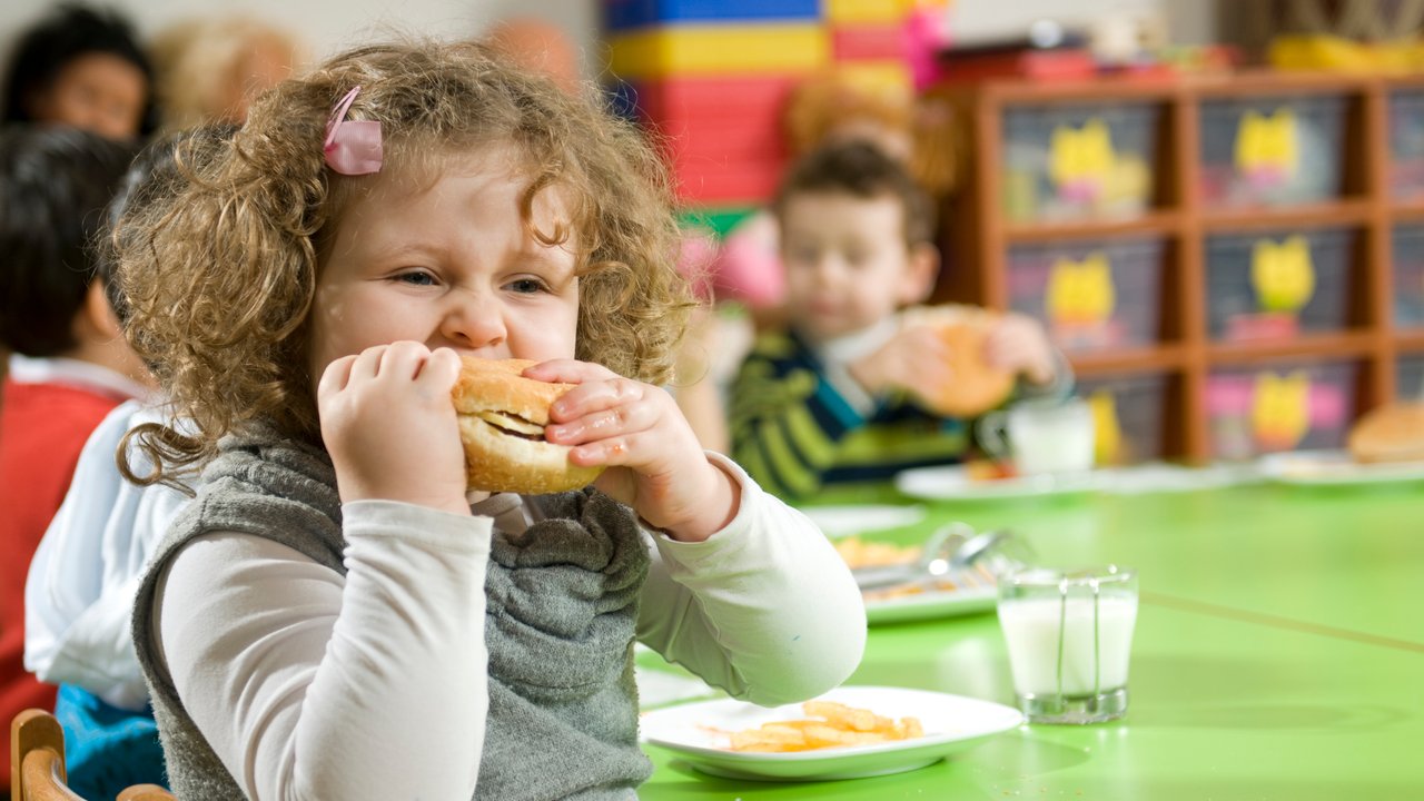 Dickes Kind: Ab wann sind Kinder übergewichtig?