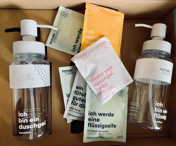 Laura Ritter - Online Editor