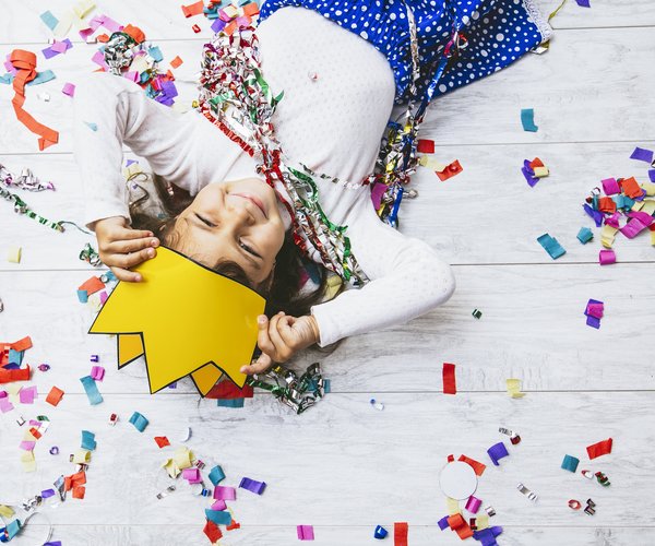 Basteln mit Karton: 6 fantasievolle Ideen, die jeder umsetzen kann