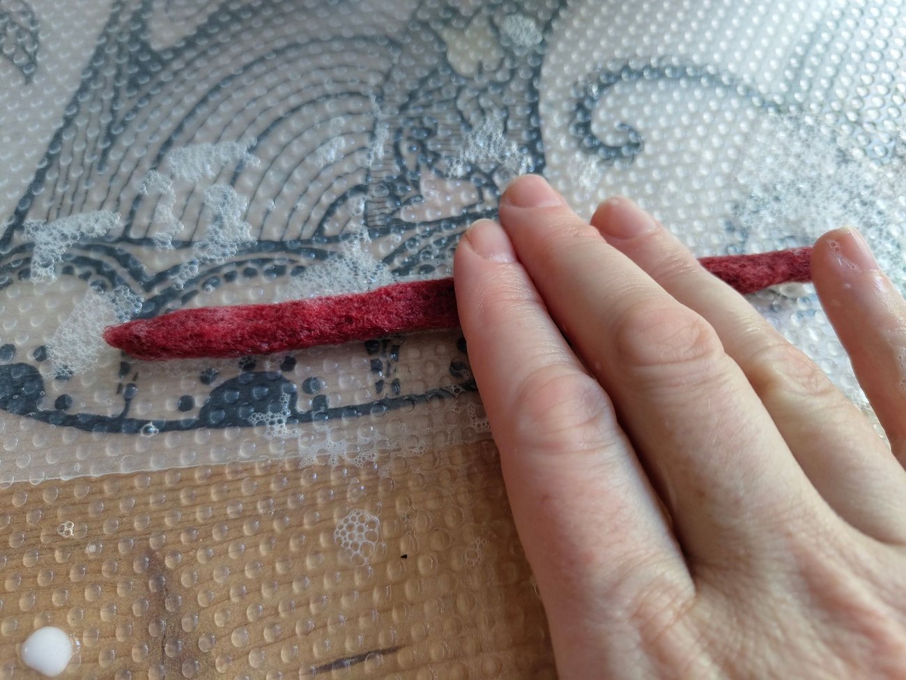 Filzen mit Kindern: Anleitung und süße Bastelideen