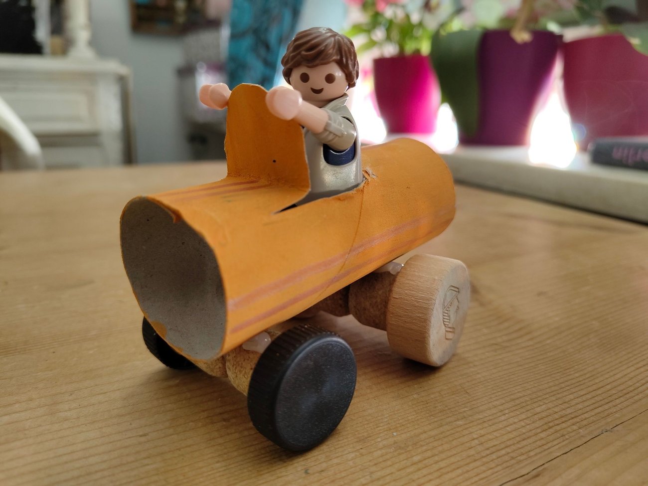 Autos basteln mit Kindern: 5 coole DIY-Ideen