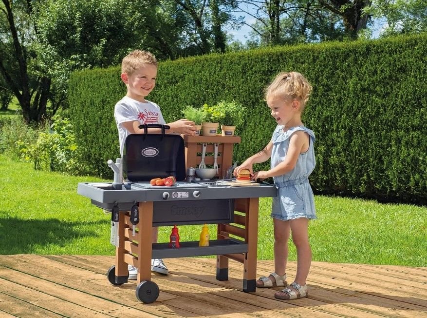 Matschtisch im Test: 5 Modelle konnten überzeugen