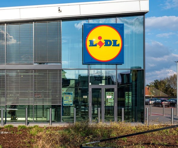 Stadion-Feeling fürs Kinderzimmer: Diese IKEA-Lampe ist ein Traum für ...