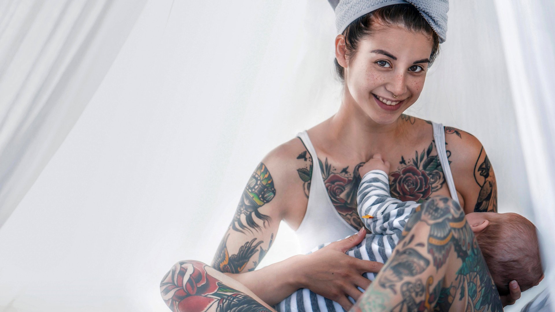 Mutter-Kind-Tattoo Ideen 2024: Ausgefallen & nicht kitschig
