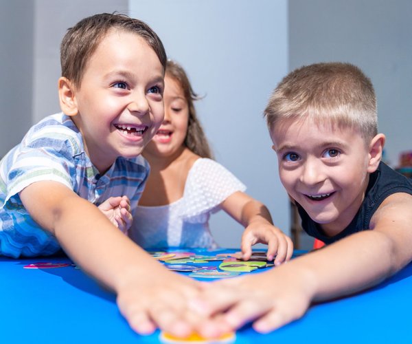 Wachstumstabelle für Kinder: Die Wachstumskurve verstehen