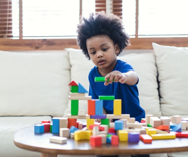 Eierlauf mit Löffel (4-13 Jahre)