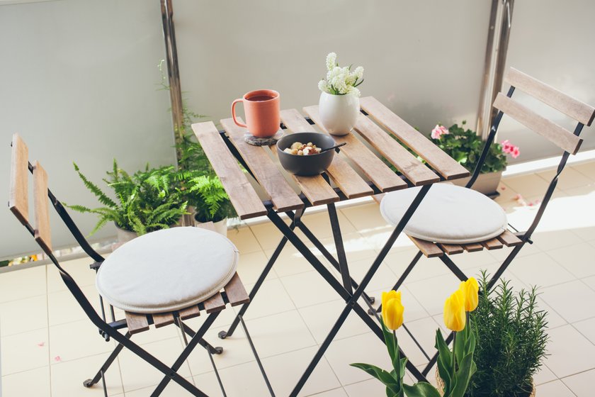 Mit diesen 11 Produkten gestaltet ihr euren Balkon im Skandi-Style