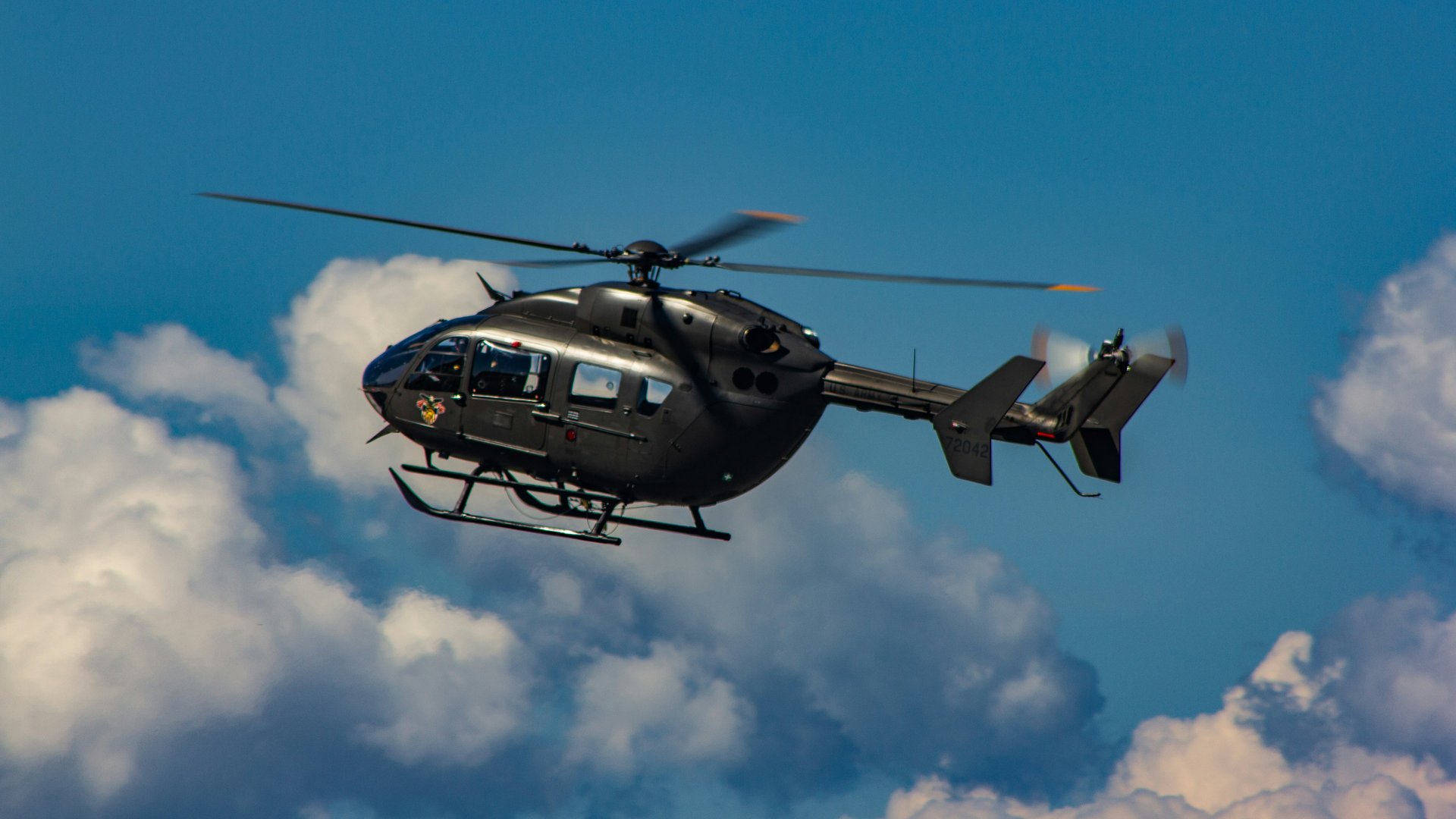 Wie schnell fliegt ein Hubschrauber?