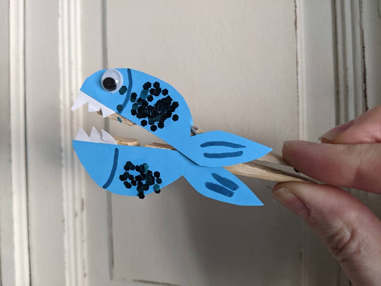 Fische basteln mit Kindern: 7 leichte DIY-Ideen