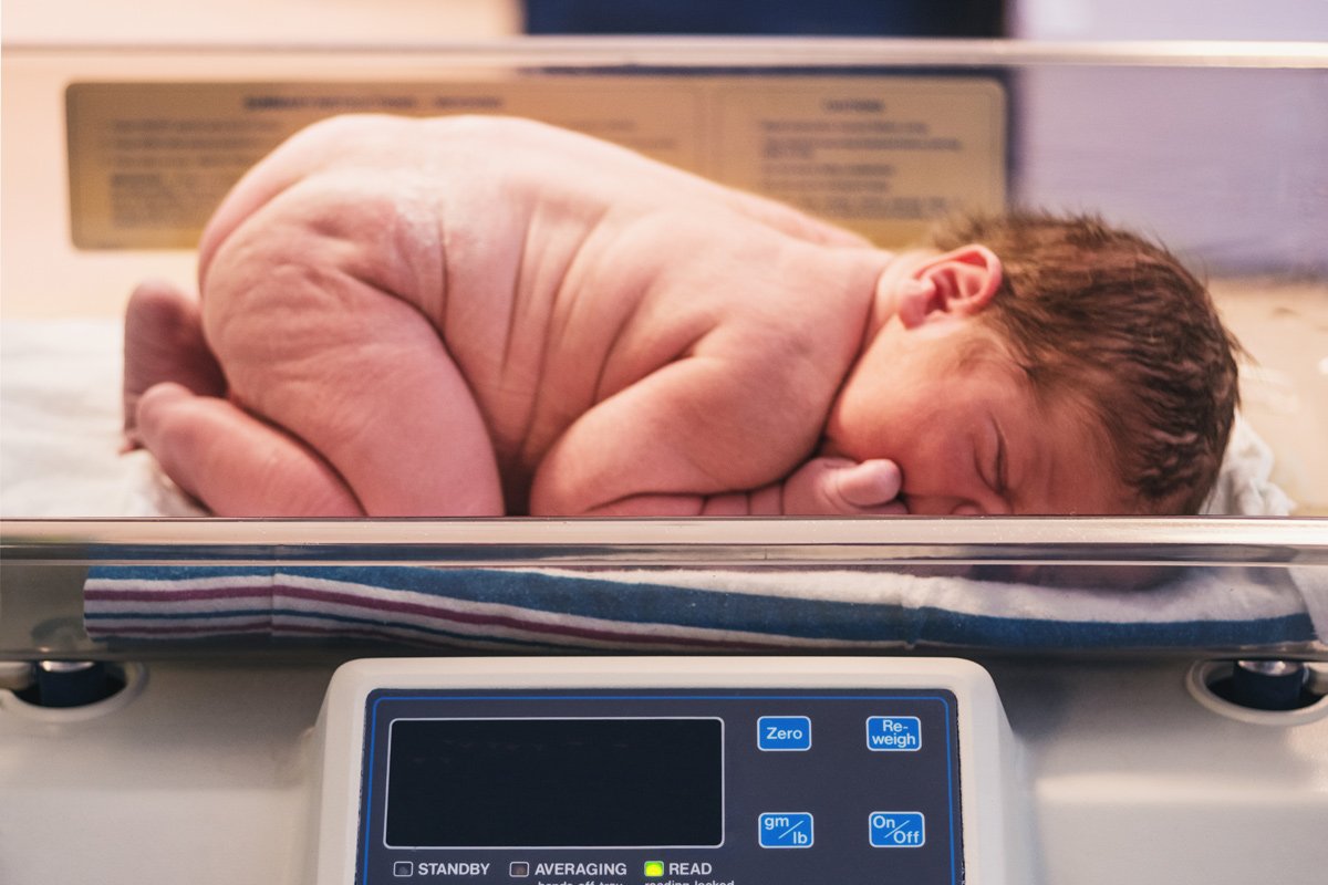 Makrosomie: Von Riesen-Babys und deren Müttern